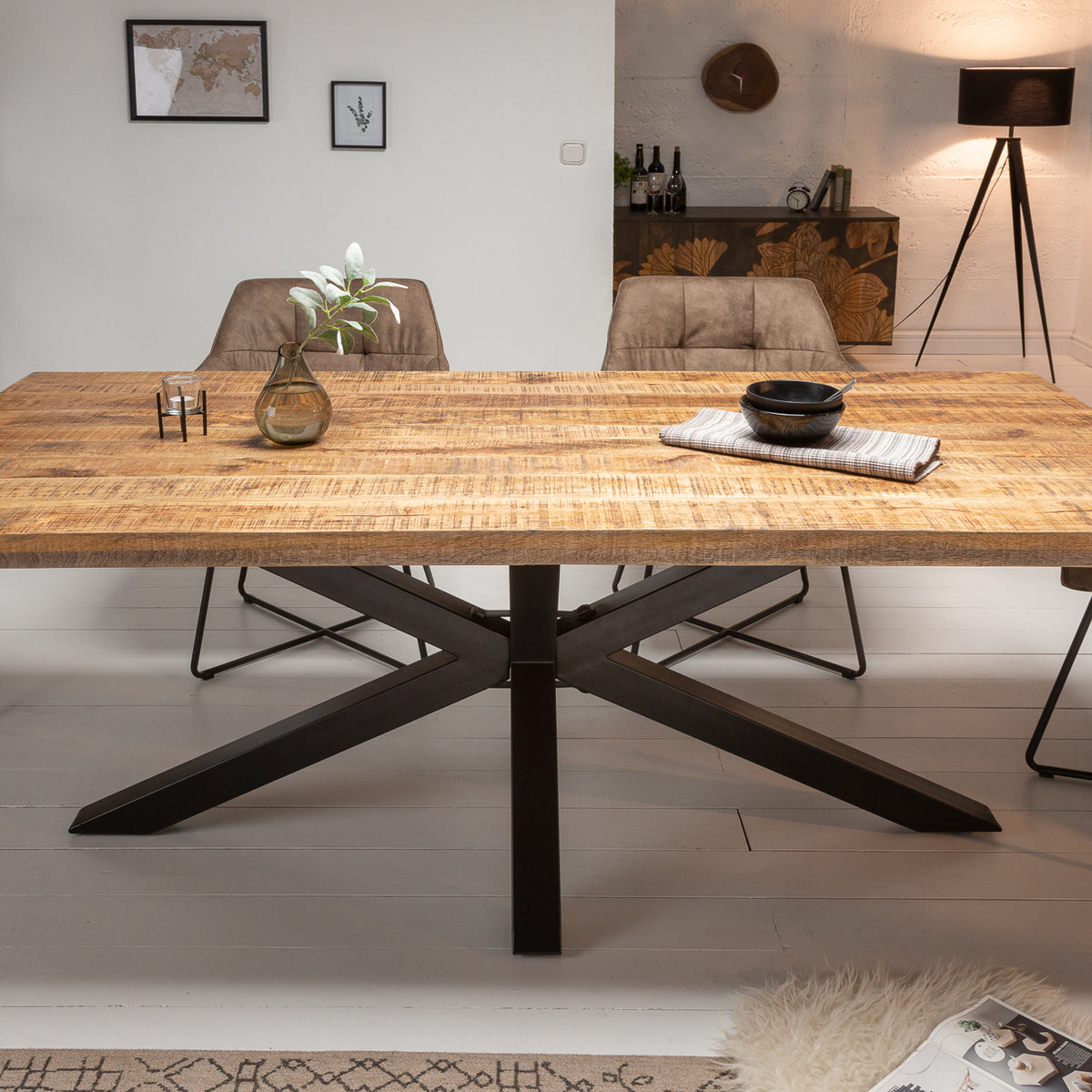 Dining Tables – Invicta Interior