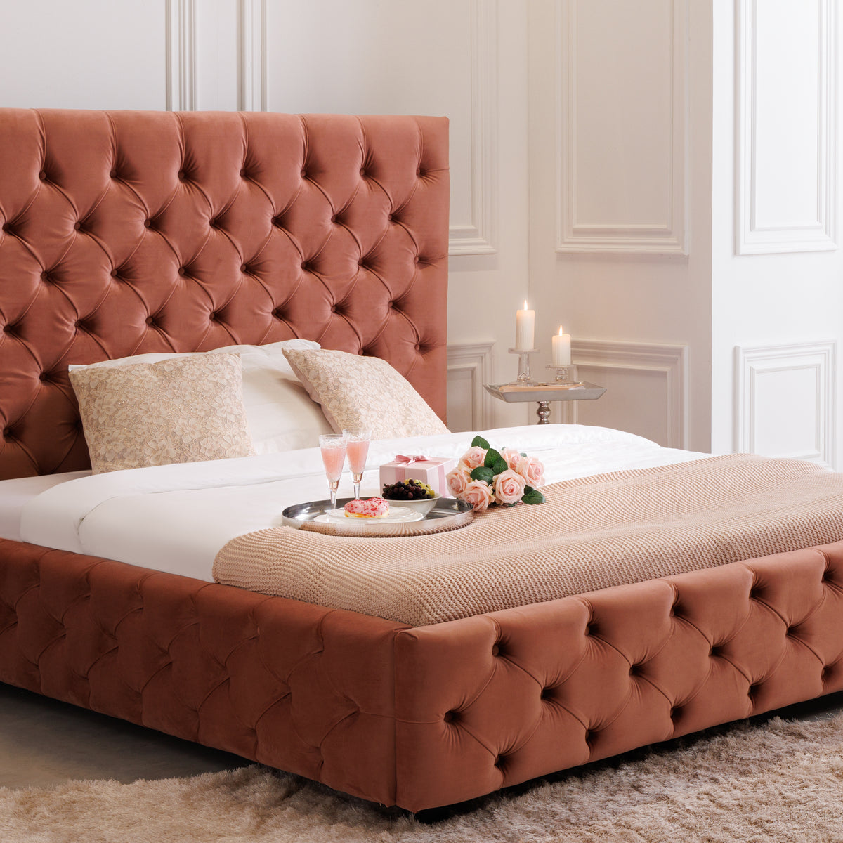 Beds – Invicta Interior